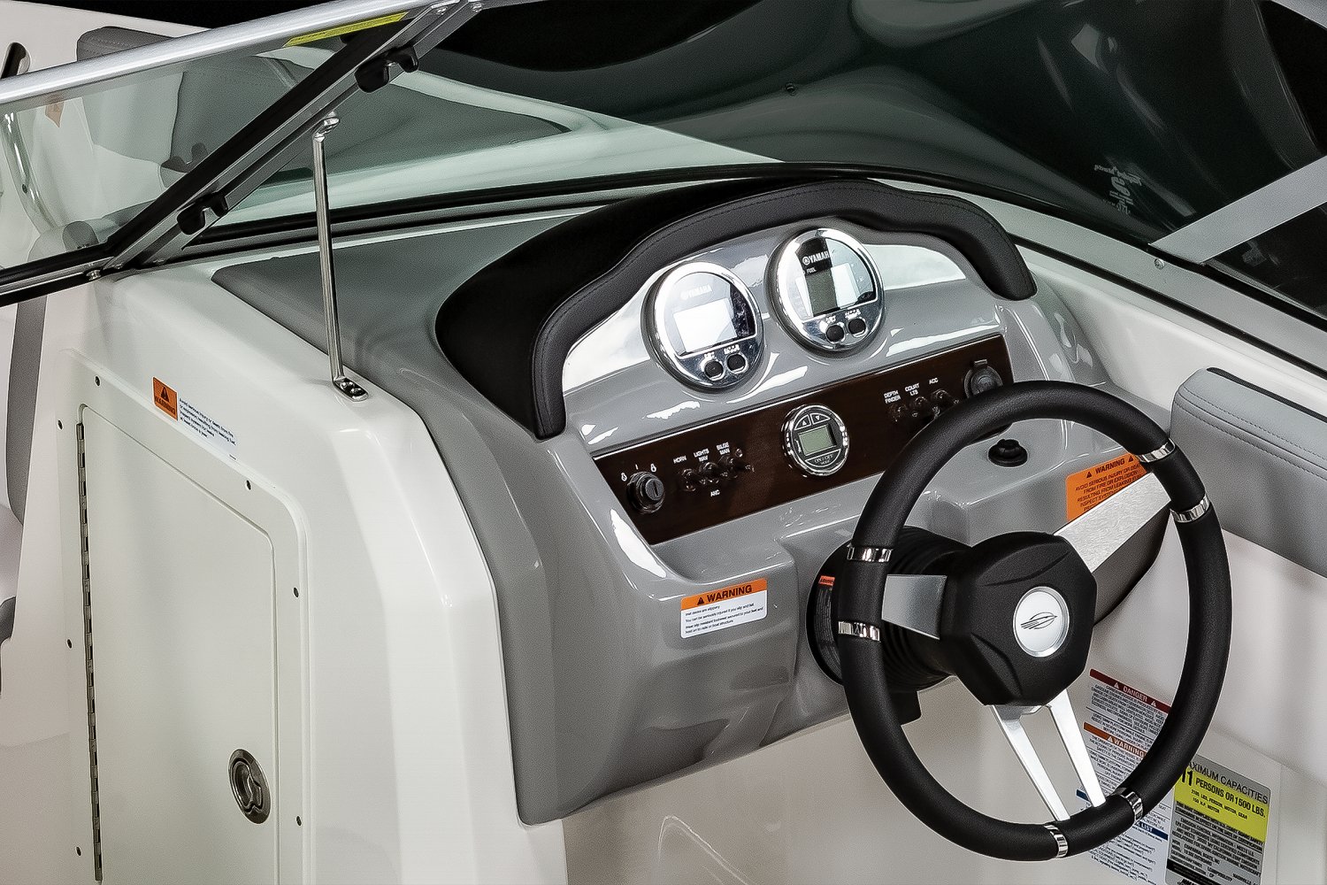 2021 Robalo 19 SSi Sport Boat - Gallery